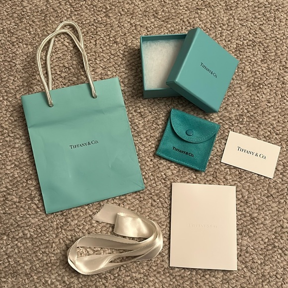 Tiffany & Co. | Jewelry | Vintage Tiffany Co Empty Box Ring Bag Paper ...